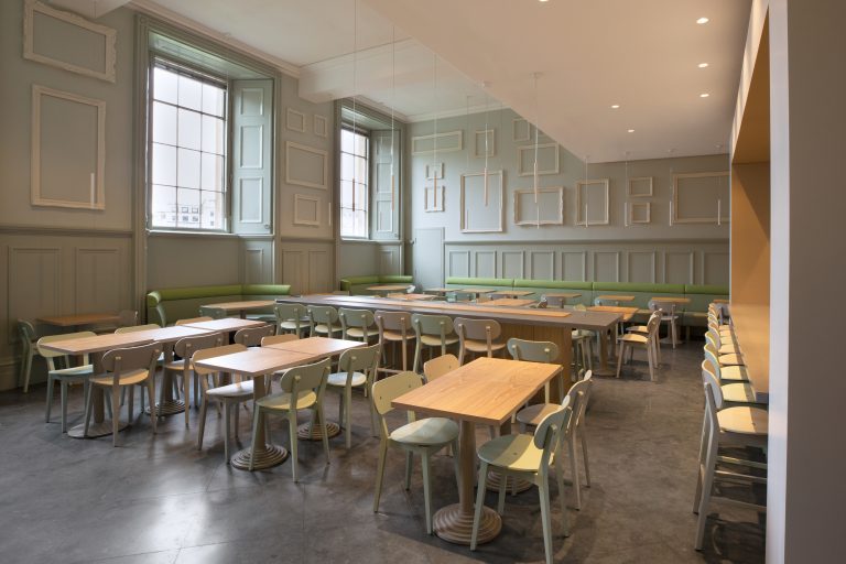 The National Café – RF Studio : Agence de Design à Paris